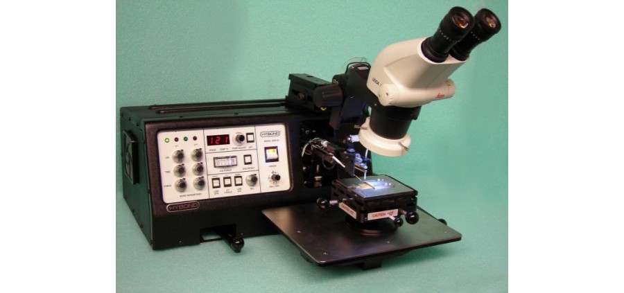 Model 522A-40 Thermosonic Ball Bonder